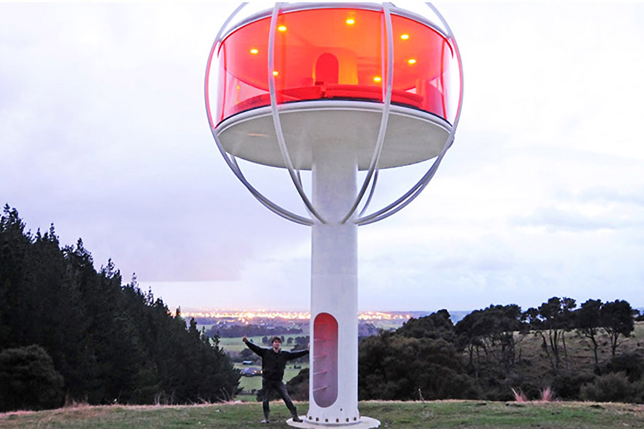 Futuristic UFO House Can be Controlled Entirely with Your Voice or a ...