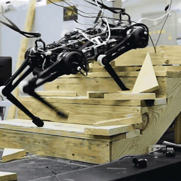 MIT Tests New Mini Cheetah Robots, Backflips Ensue - TechEBlog