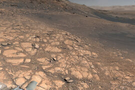 NASA Curiosity Rover Snaps 1.8-Billion Pixel Panorama of Mars - TechEBlog