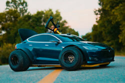 Inventor Attempts to build a Self-Driving Tesla Go-Kart, Uses Logitech ...