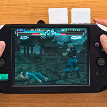 Custom-Built PlayStation 4 Portable Easily Fits in a Backpack - TechEBlog