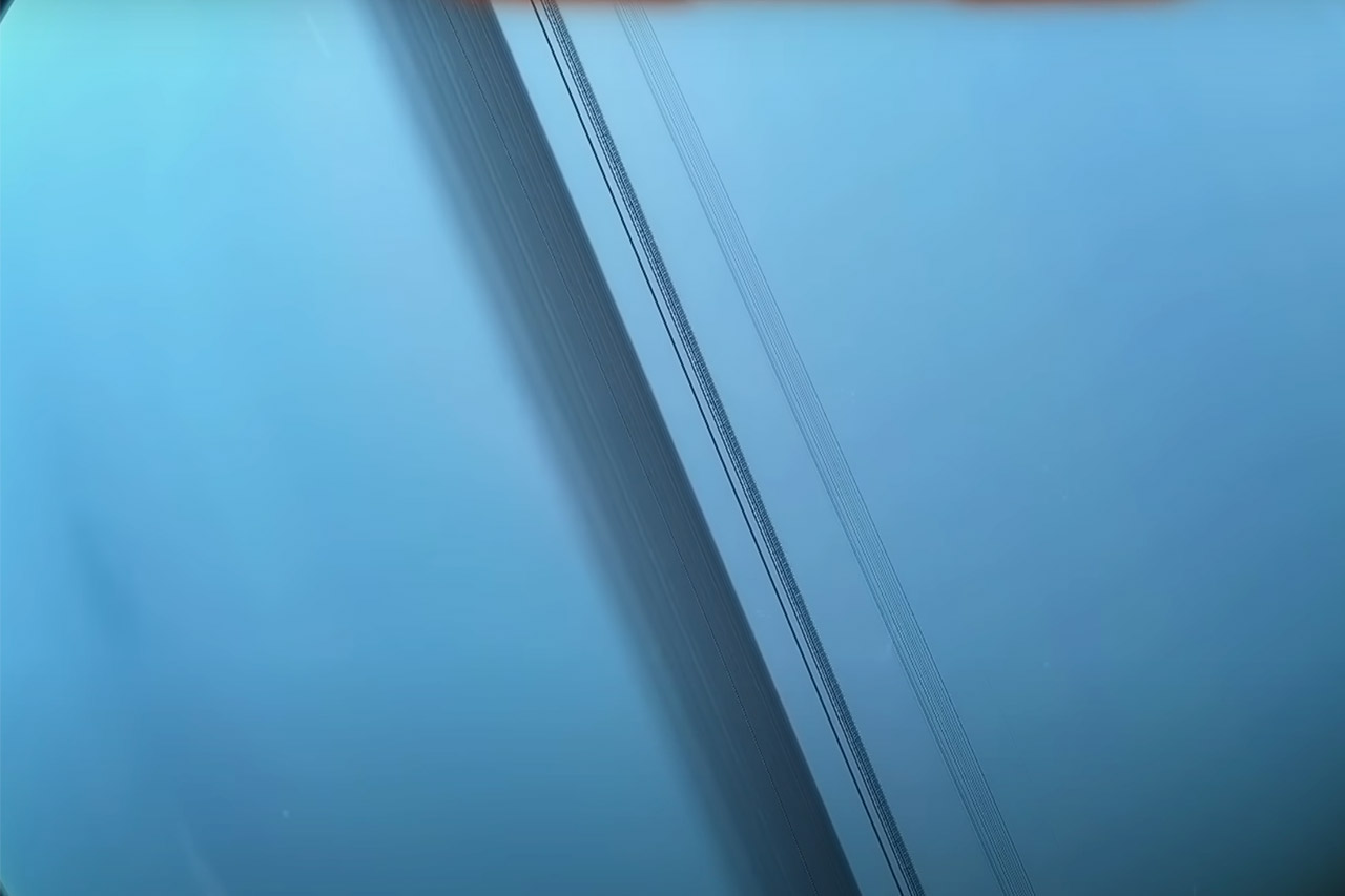 Video Shows What it Would be Like for a Human to Fall Through Uranus ...