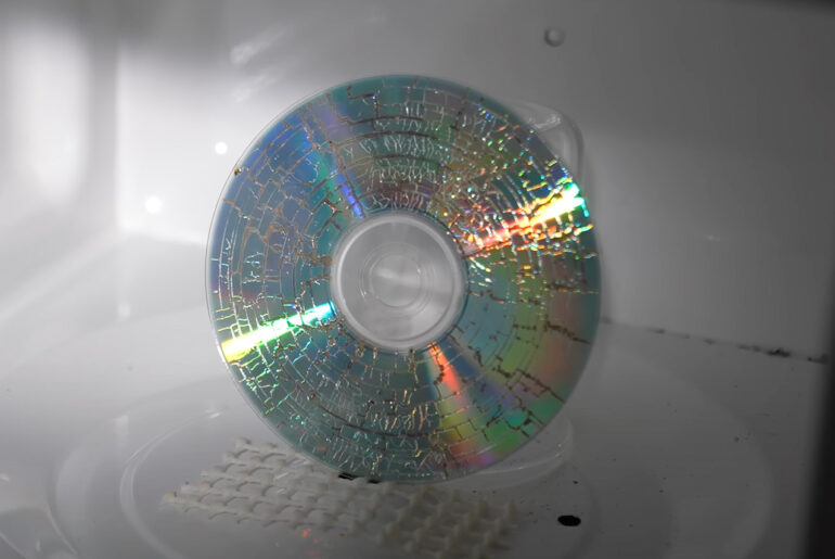 High-Speed Camera Captures CD Being Microwaved in Super Slow Motion at ...