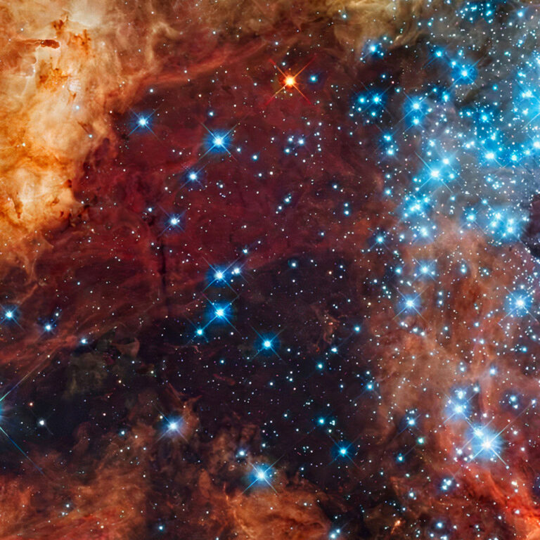 Hubble Captures Spectacular Image of NGC 4656, the Hockey Stick Galaxy ...