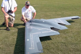 World's Largest Remote-Controlled B-2 Stealth Bomber Can Actually Fly ...
