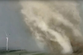 Drone Captures Incredible Footage of Tornado Destroying a Wind Turbine in Iowa - TechEBlog