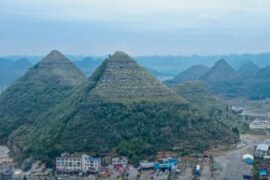 Drone Captures Fascinating Footage of Pyramid Mountains in Southwest ...
