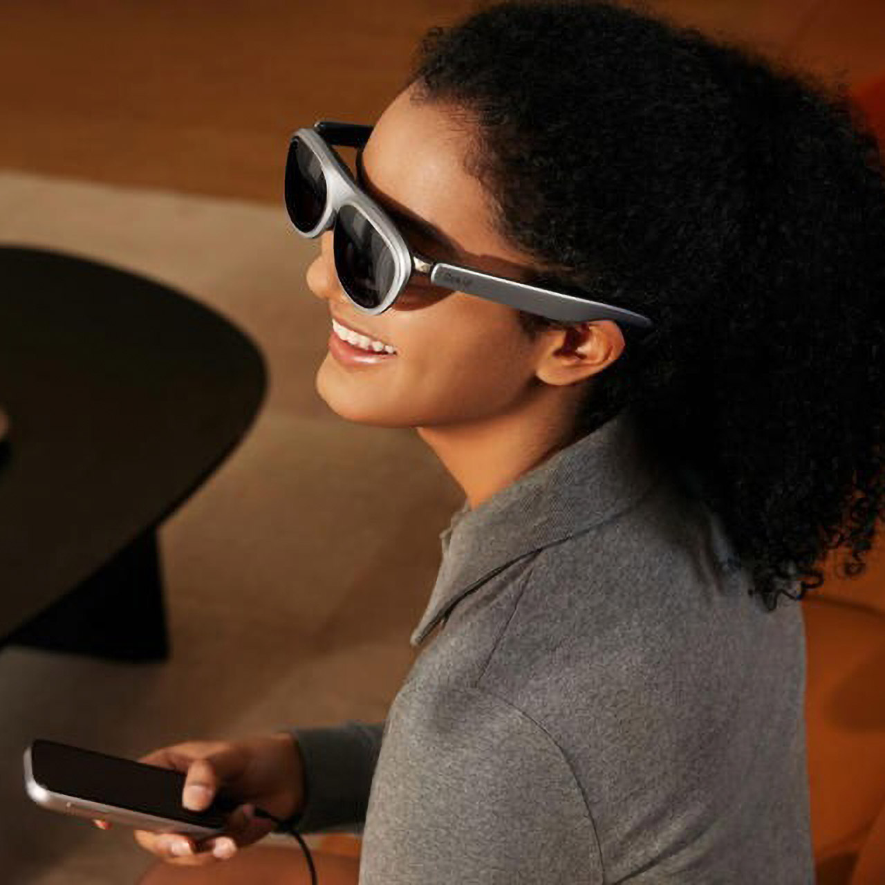 Hands-On with Rokid AR Lite, the First AR Smartglasses Powered by Qualcomm's Snapdragon 6 Gen 1 ...