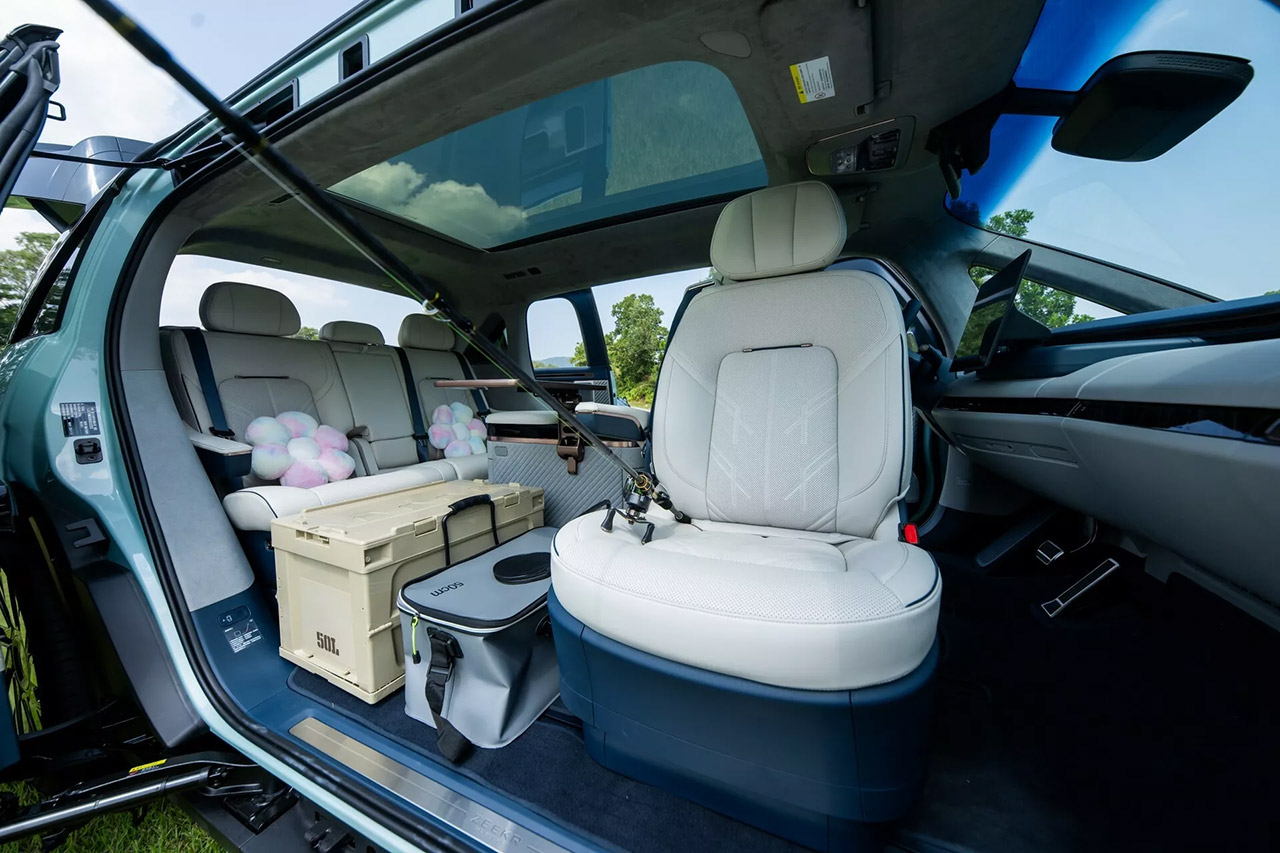 All-Electric Zeekr Mix MPV Features SEA-M Architecture, Two Battery Packs - TechEBlog