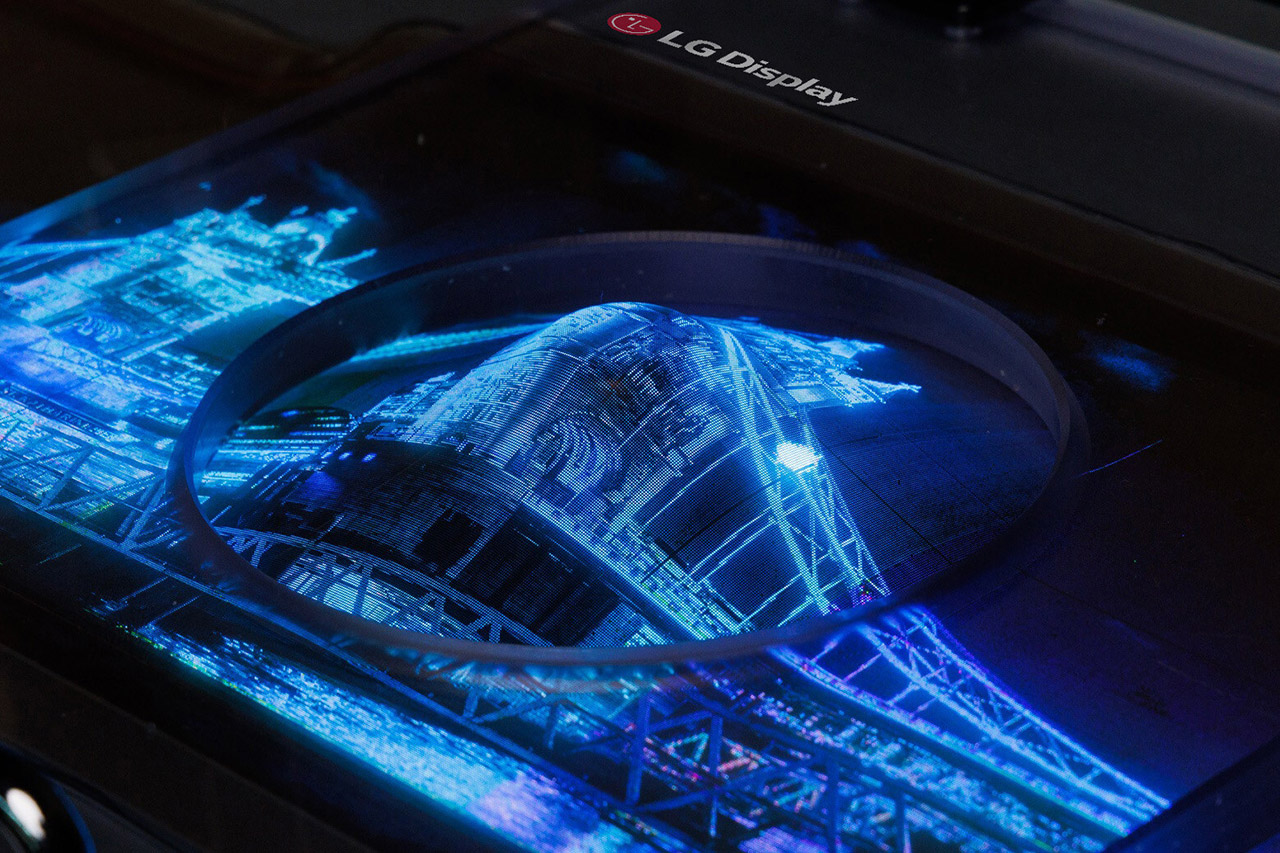 LG Unveils World's First Stretchable Display That Can Expand by 50% ...