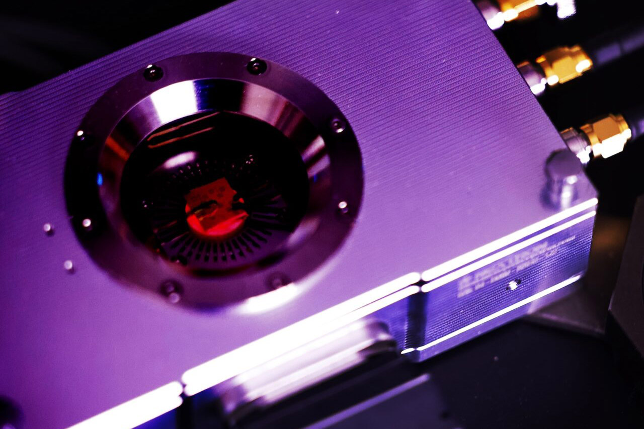 Innovative Computer Memory Safely Operates Above 1000°F By Transporting ...