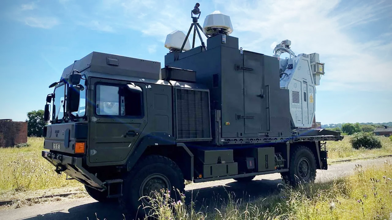 UK Successfully Tests Drone-Killing Radio Frequency Directed Energy ...