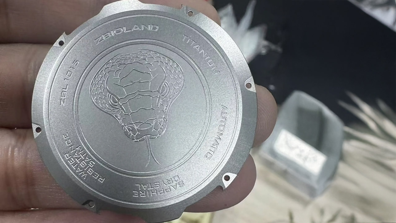 Zbioland SNAKE Watch Has a Slithering Surprise, Costs $3K - TechEBlog