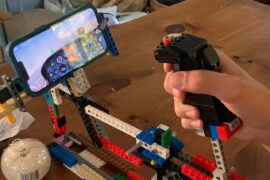 Gamer Uses LEGO Parts to Build a Functional iPhone Flight Simulator ...