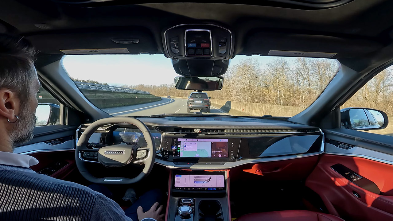 Stellantis' STLA AutoDrive Unveiled, Brings Hands-Free and Eyes-Off ...