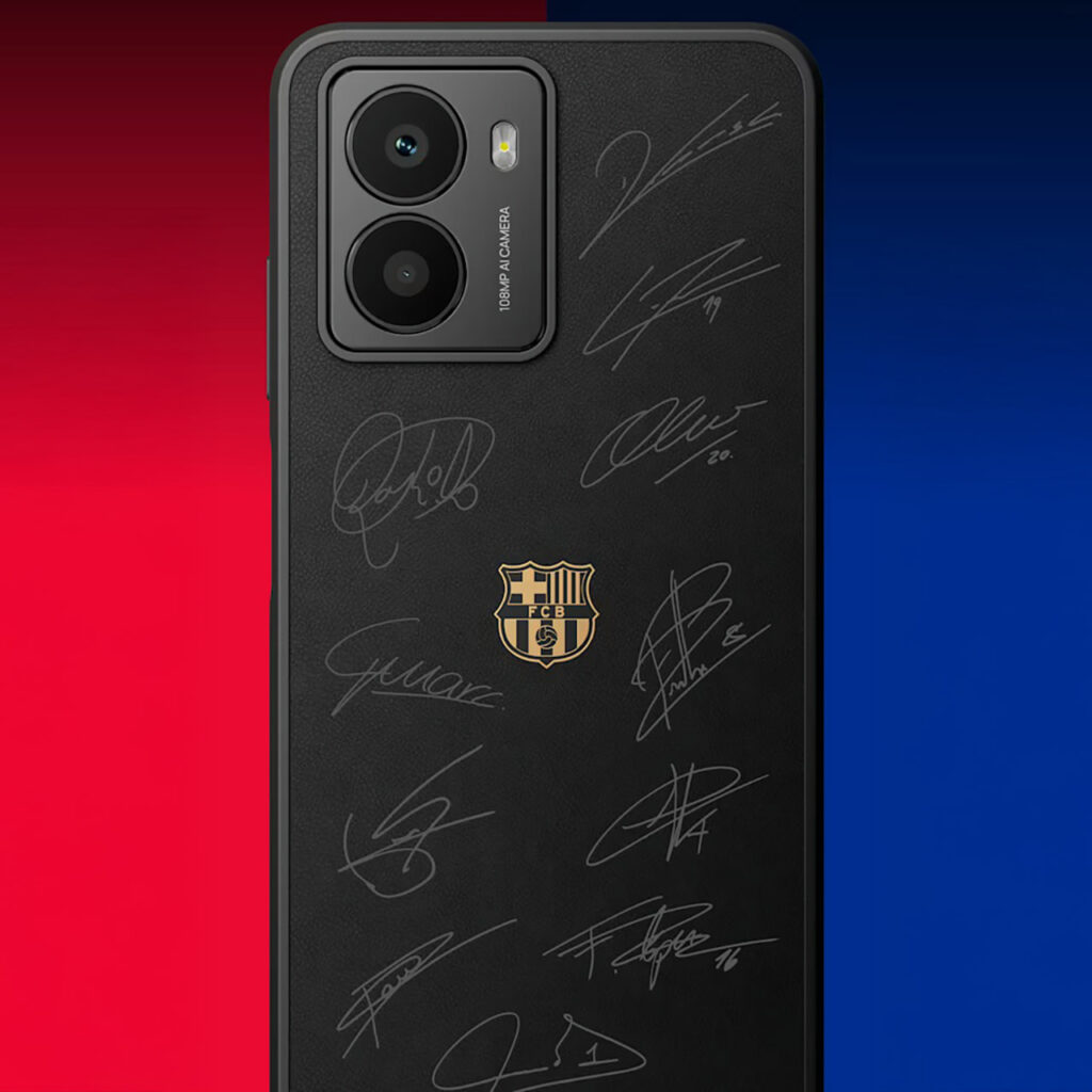 Fascinating Look Back at the Nokia N93 Smartphone from 2006 with a ...