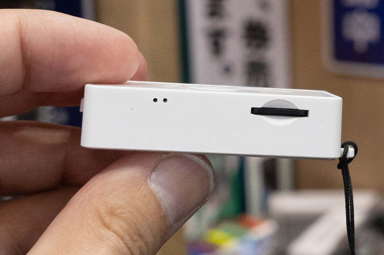 Escura's InstantSnap Looks Like an Instant Photo Print, is Actually a ...