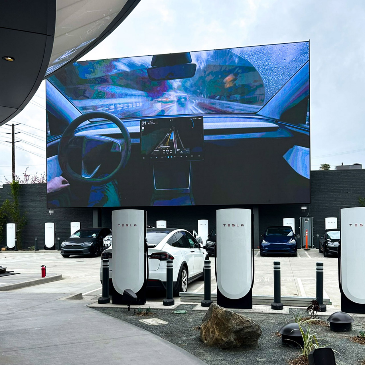 Tesla Diner in Hollywood Nearly Complete, Features Drive-In Theater for ...