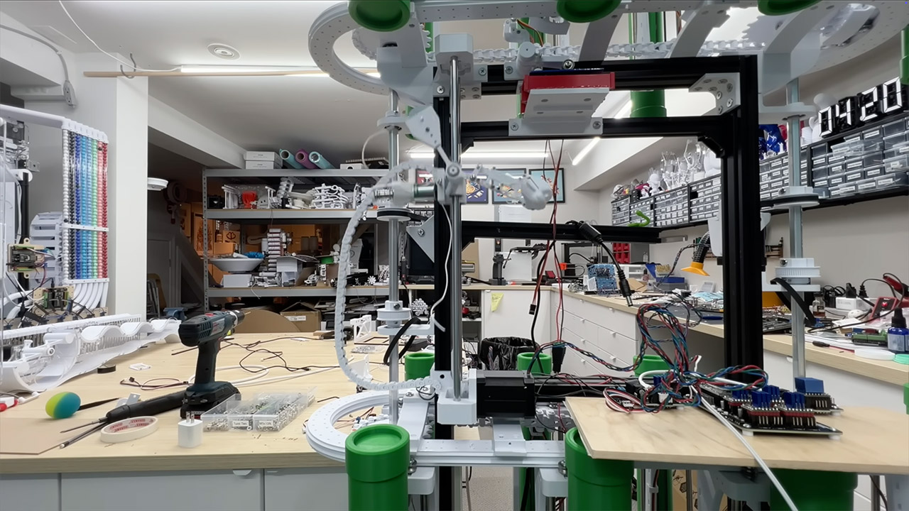 Gamer Builds a Real-Life Version of Flappy Bird That You Can Actually ...