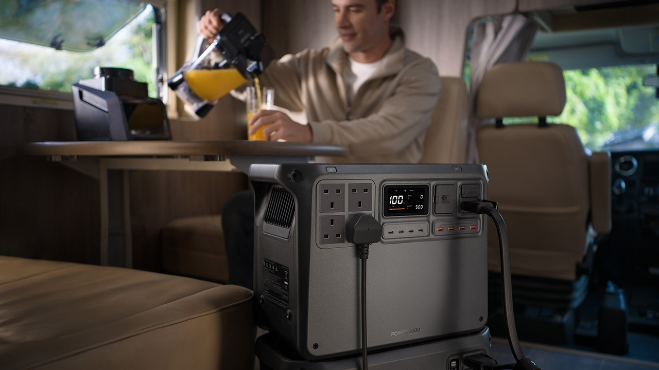 DJI Power 2000 Portable Power Station Boasts 2048Wh Capacity in 32.6L ...