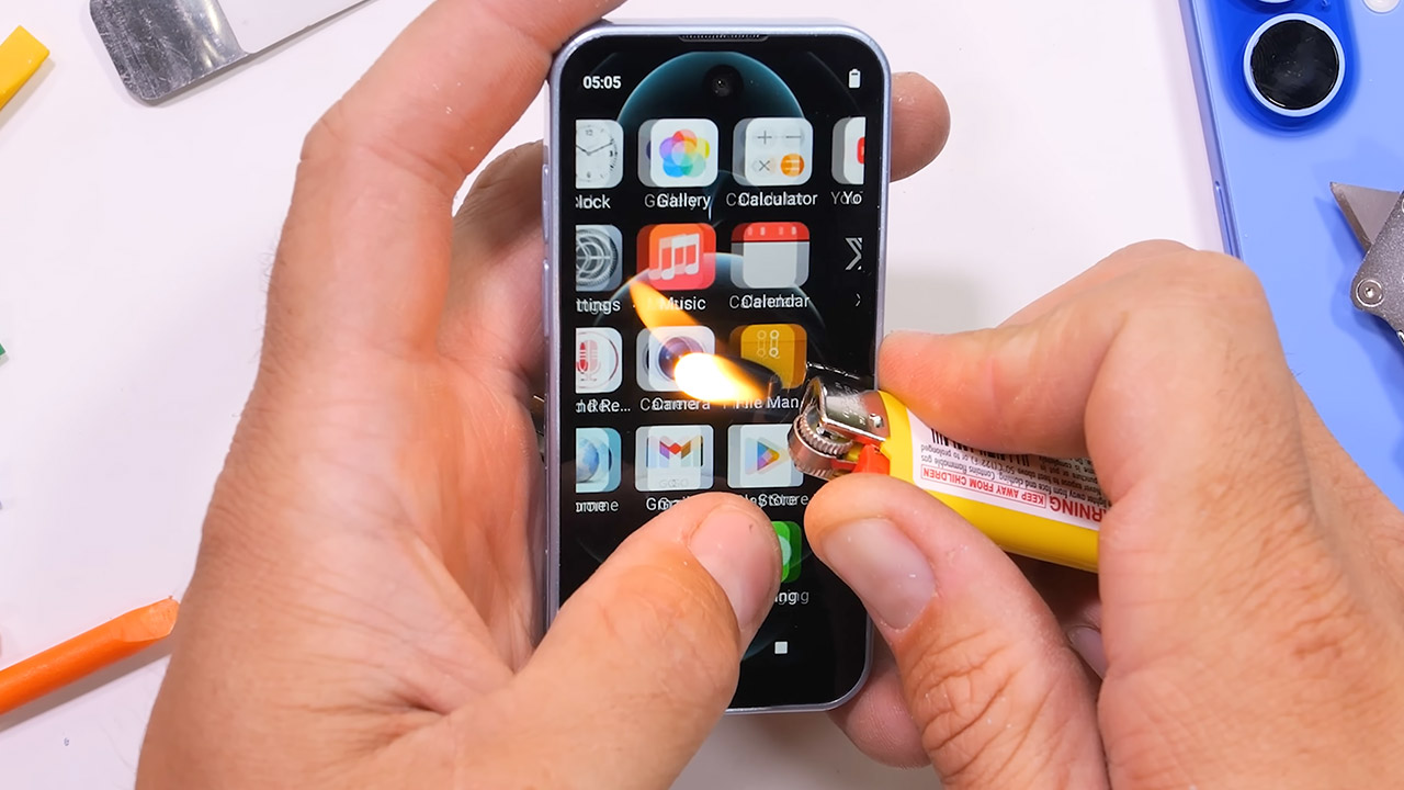 If Apple Made an iPhone Ultra Mini, it Would Probably Look Something ...