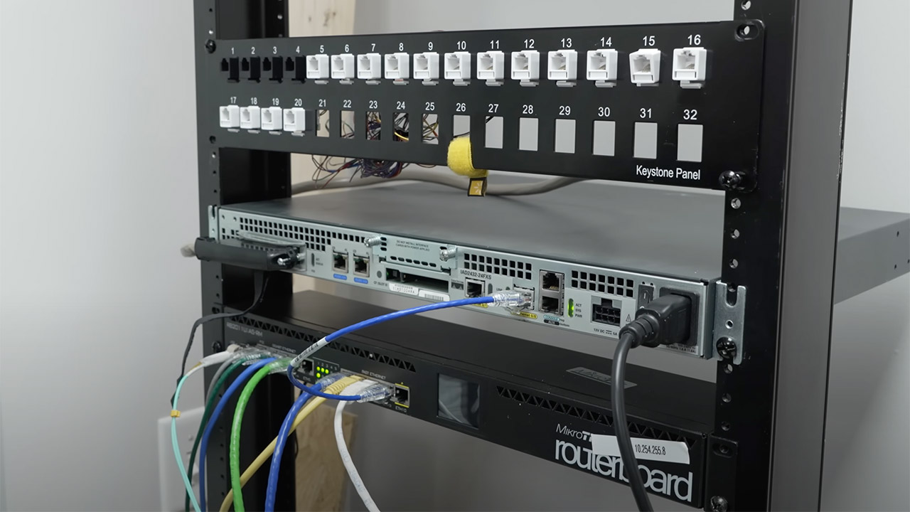 Pushing Dial-Up to the Max Equals Screaming Modems and a YouTube ...